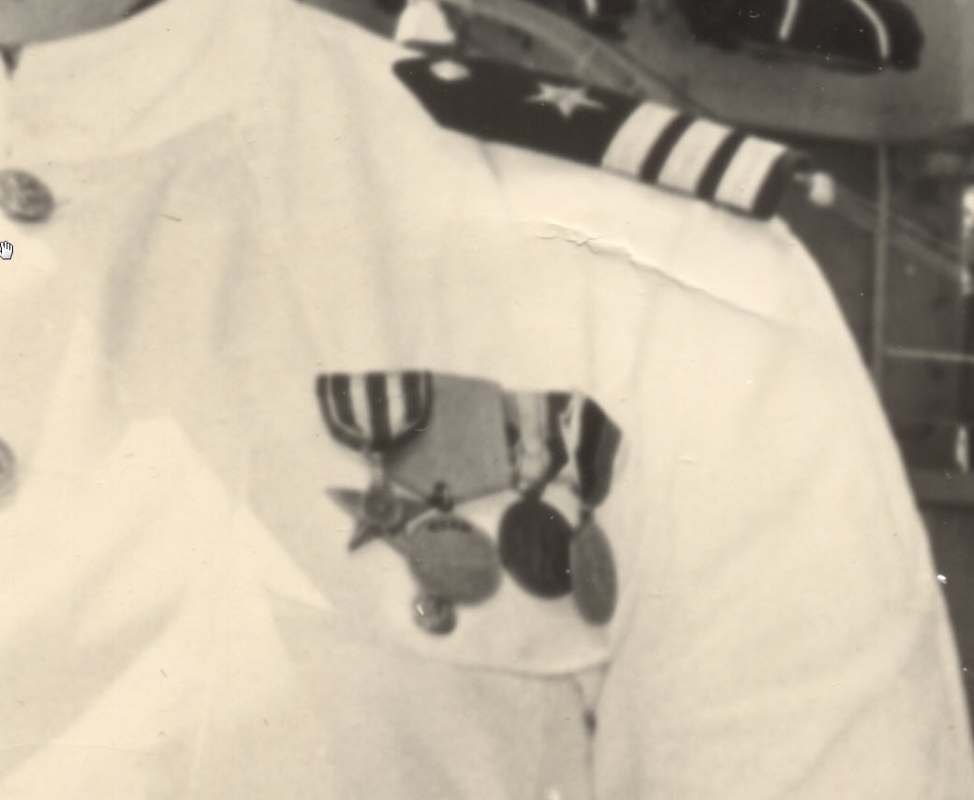 Late 1930's Navy Cross and Air Medal group - can we ID the original ...