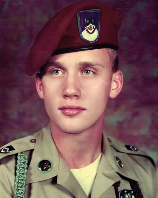 US Army berets - blue, black, green, maroon, tan... - Page 39 ...