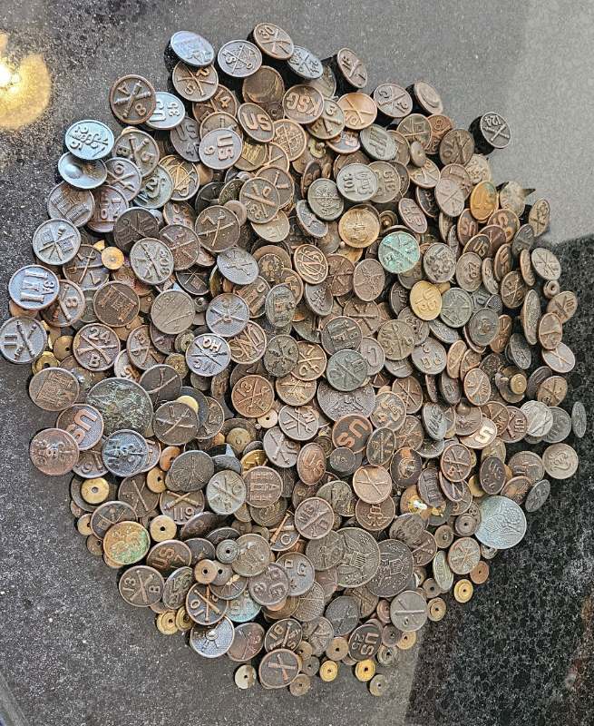 A pile of collar discs - (1917-1919) WORLD WAR ONE, RUSSIAN ...