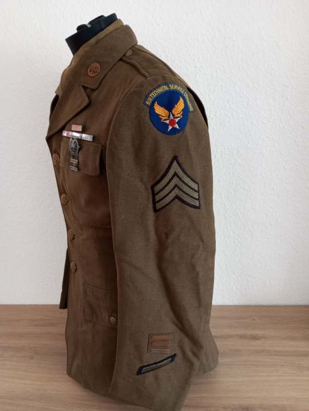 ICELAND BASE COMMAND JACKET - UNIFORMS - U.S. Militaria Forum