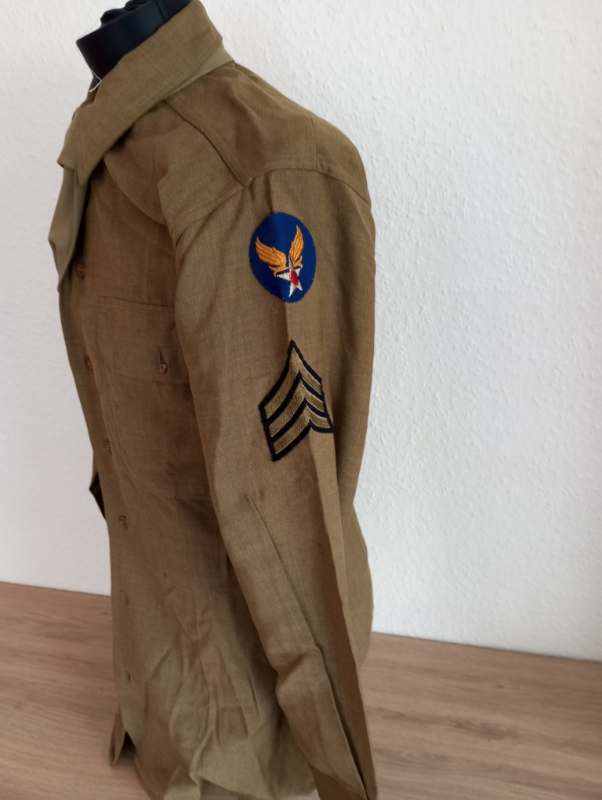 ICELAND BASE COMMAND JACKET - UNIFORMS - U.S. Militaria Forum