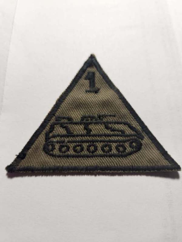 Can you help to identify this tank unit patch? - CAN YOU IDENTIFY THIS ...