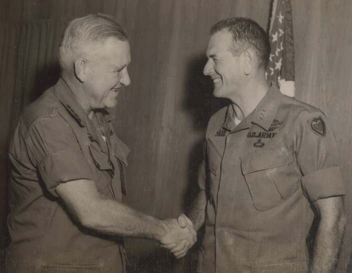 Patches in action: Photos of SSI being worn by the troops. - Page 277 ...