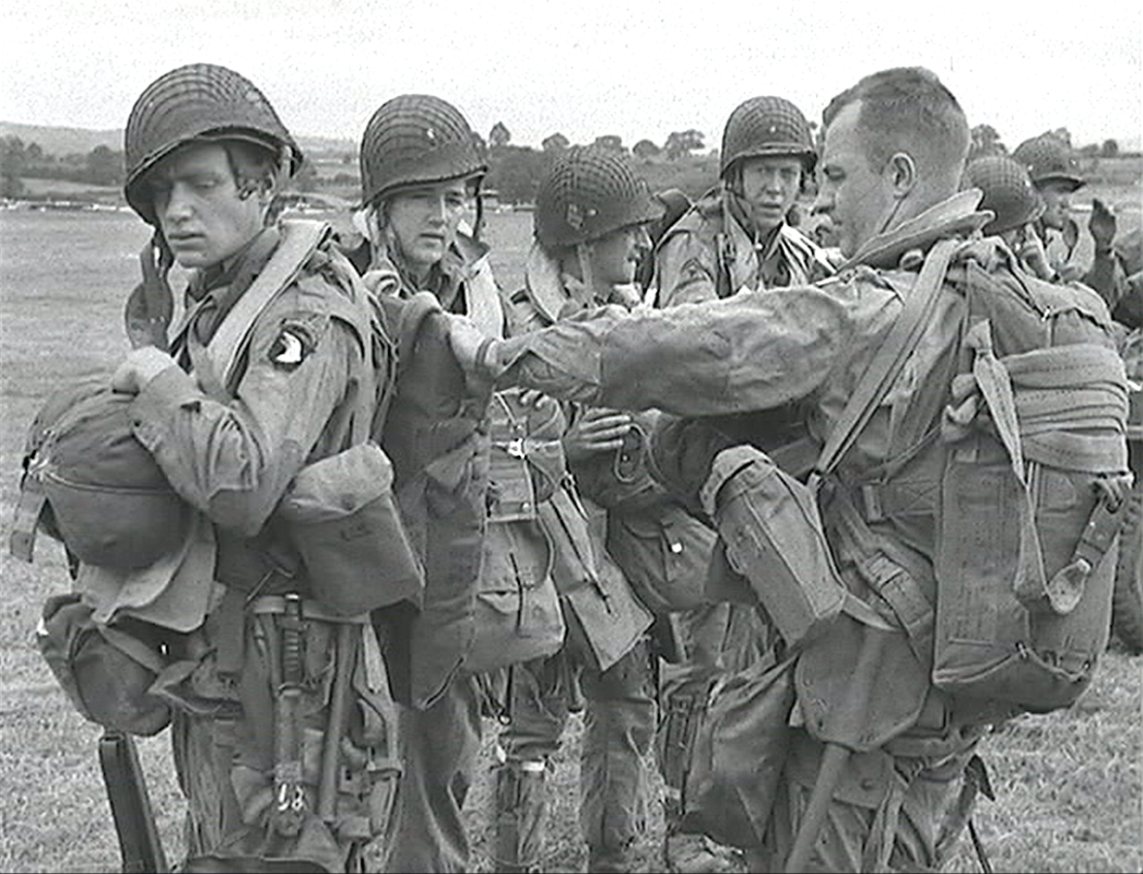 Topics Only - U.S. Militaria Forum