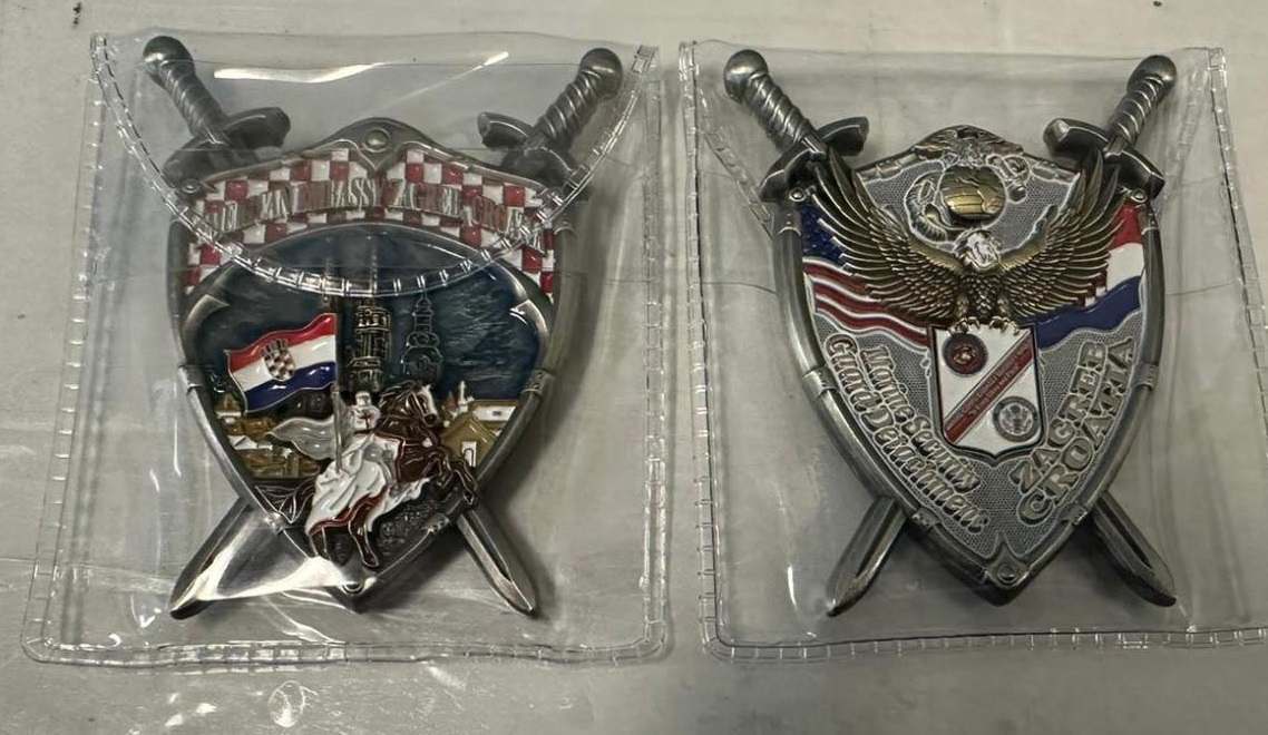 MSG Det challenge coin collector - Looking to expand collection ...