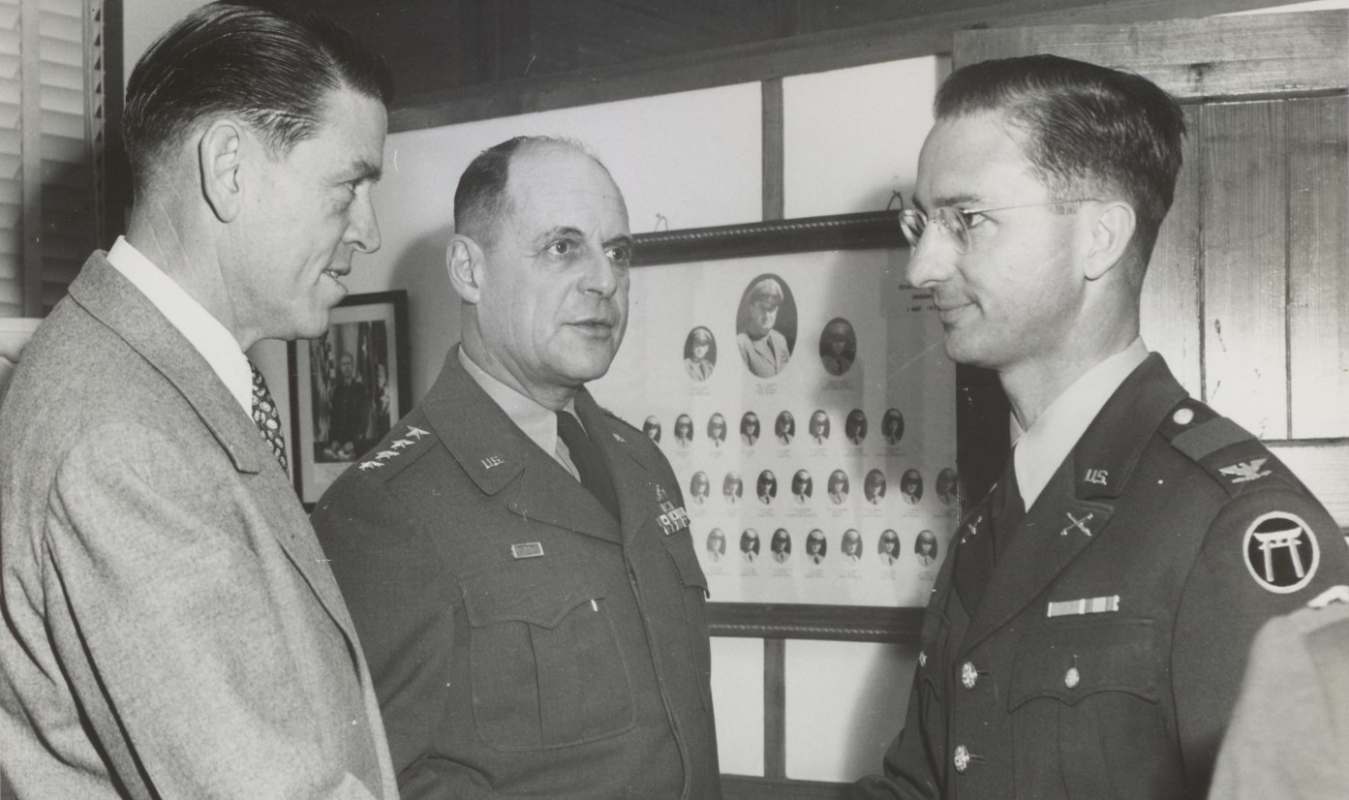 Patches in action: Photos of SSI being worn by the troops. - Page 281 ...