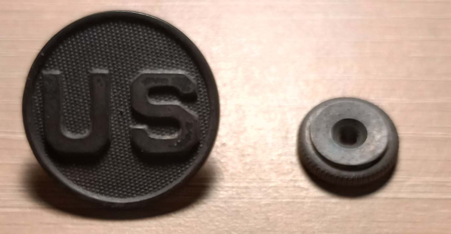 WW1 US collar disc - BADGES, AWARDS, DUI, AND COLLAR BRASS - U.S ...