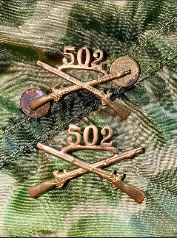 WW2 502nd crossed rifle brass - BRANCH OF SERVICE COLLAR BRASS - U.S ...