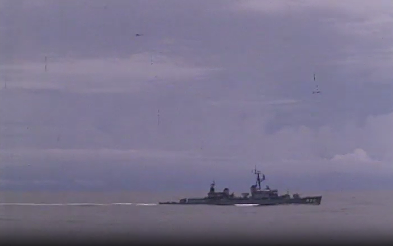 Operation Sea Dragon 1966-1968 Vietnam - NAVAL & SEA SERVICE UNIFORMS ...