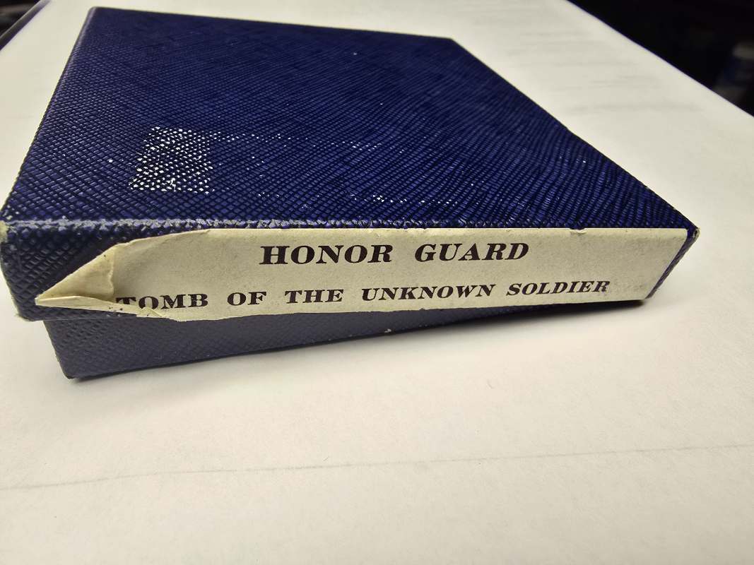 Tomb of the Unknown Soldier Honor Guard Badge - ARMY (INCLUDING USAAC ...