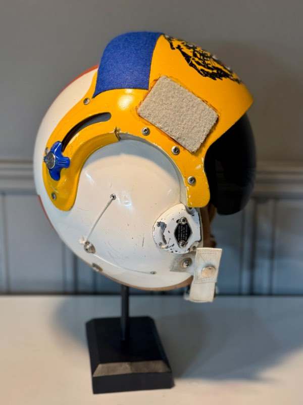 Flight helmets, help to identify - FLYING HELMETS AND ACCESSORIES - U.S ...