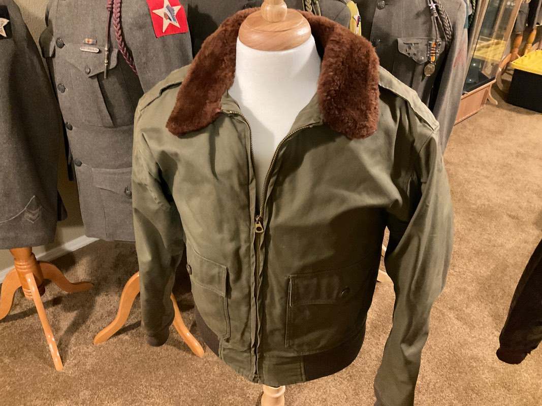 B-10 flight jackets - FLIGHT CLOTHING - U.S. Militaria Forum