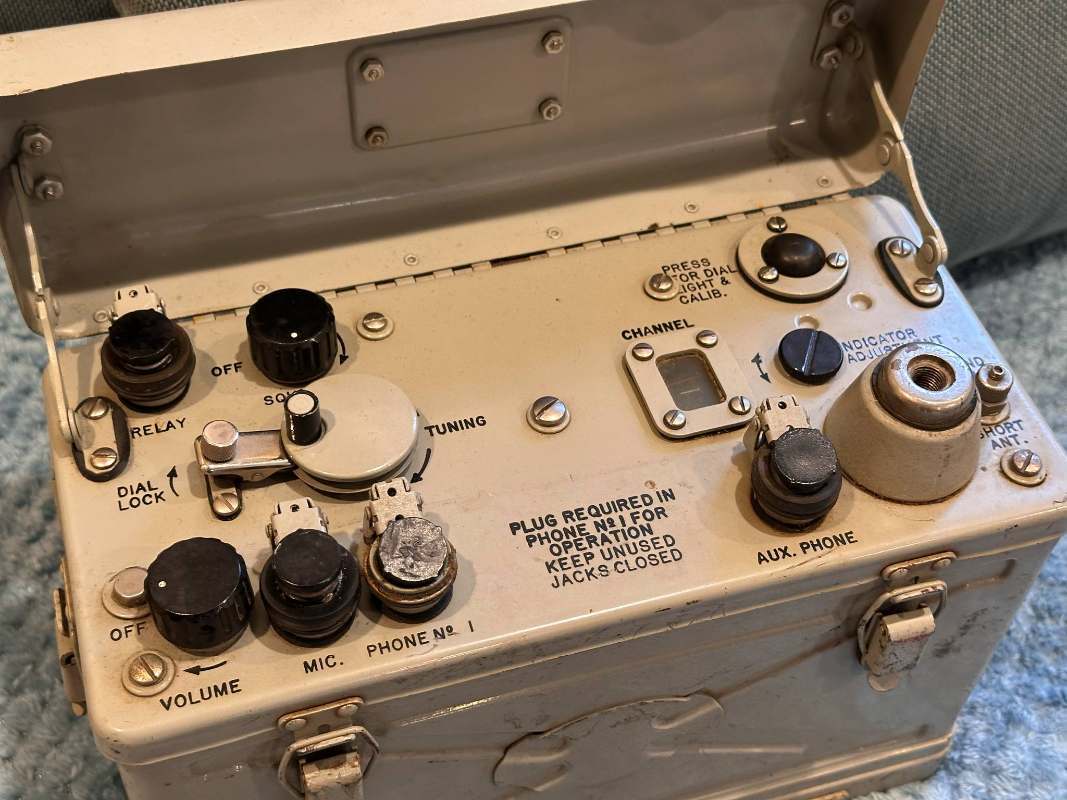 BC-1000 / SCR-300 Radio, unusual maybe Navy ? - RADIO & COMMUNICATIONS ...