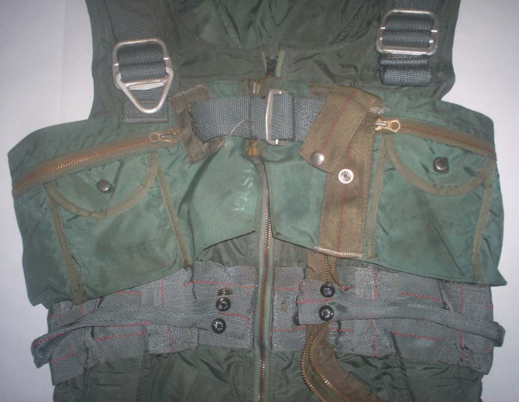 SV-1 SURVIVAL VEST - SURVIVAL GEAR - U.S. Militaria Forum