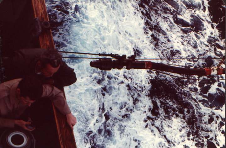 Uniforms of the 'Blue Water' Navy 1960's-1980's Cold War - Vietnam Era ...
