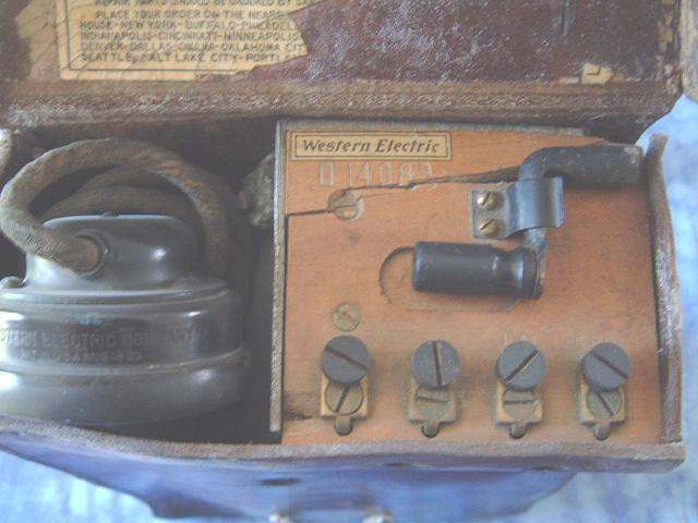 WW1 Field Telephones (M1917) - RADIO & COMMUNICATIONS GEAR - U.S ...