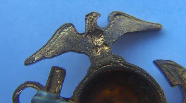 P1920 Enlisted Pinback Dress Blues EGA with "C clip" ??? - MARINE CORPS ...