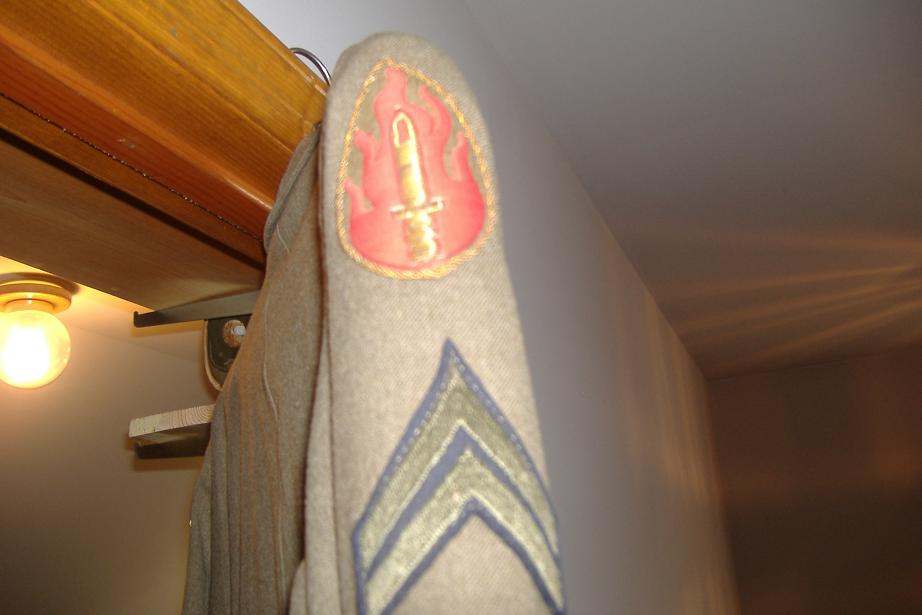 Tailor / German Made WWII Medic Uniform - ARMY AND USAAF - U.S ...